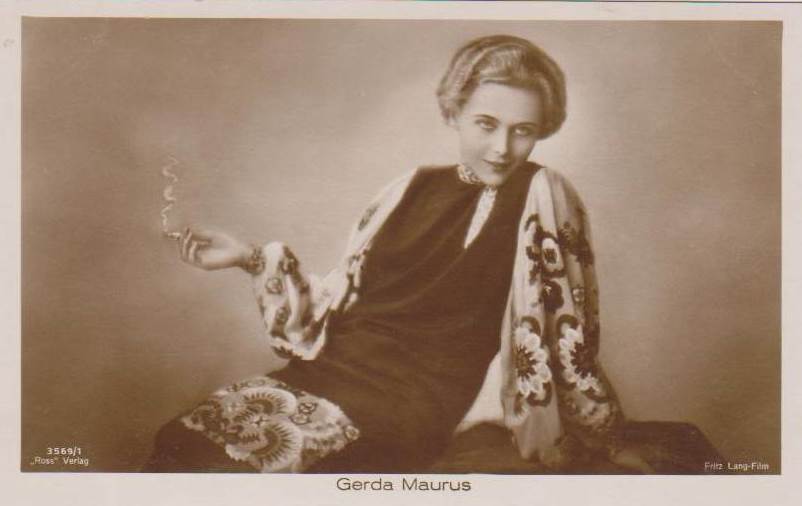 Martell-Maurus Performers Ross Verlag Postcard Images