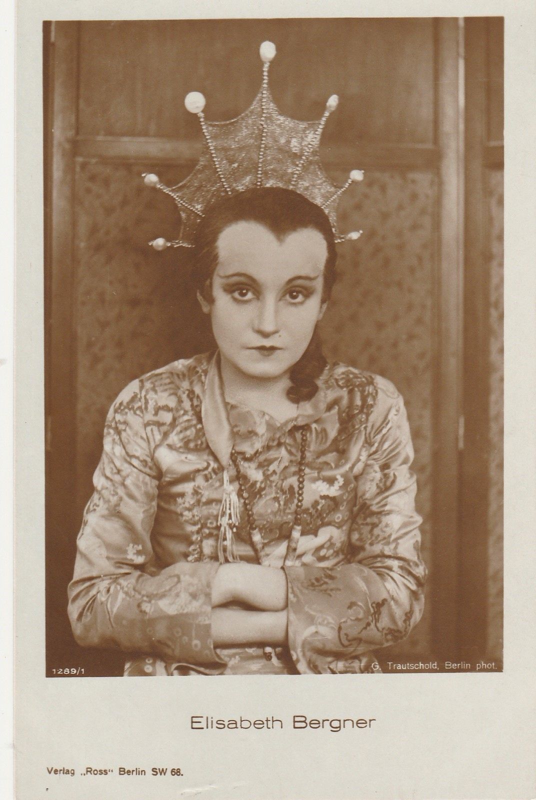 Elizabeth Bergner Performers Ross Verlag Postcard Images